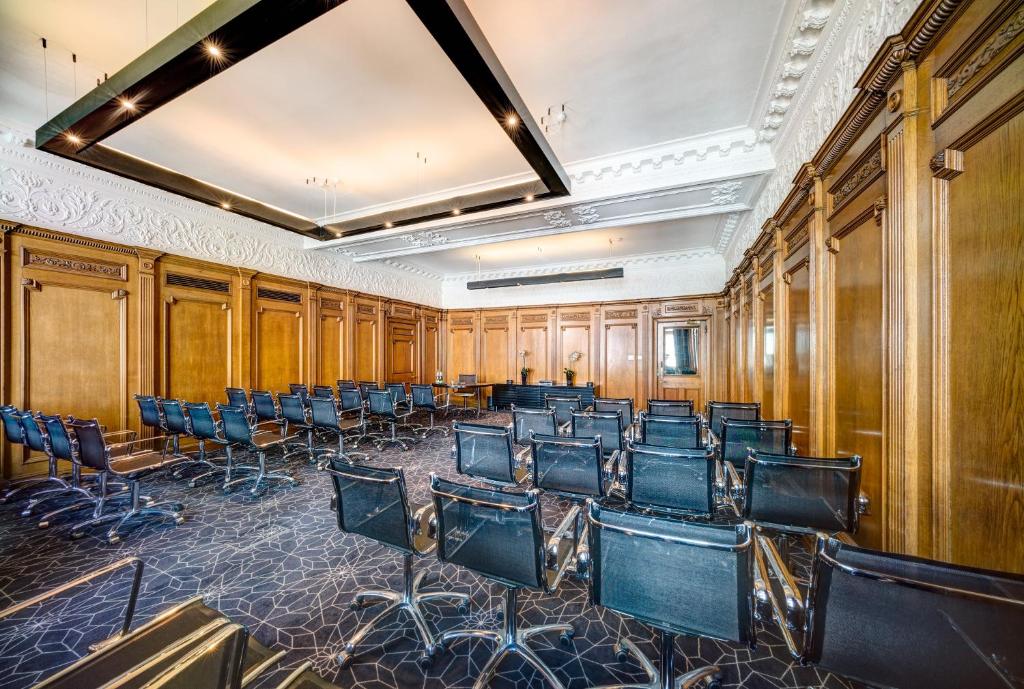 Apex Waterloo Place Hotel, Edinburgh | 2024 Updated Prices, Deals