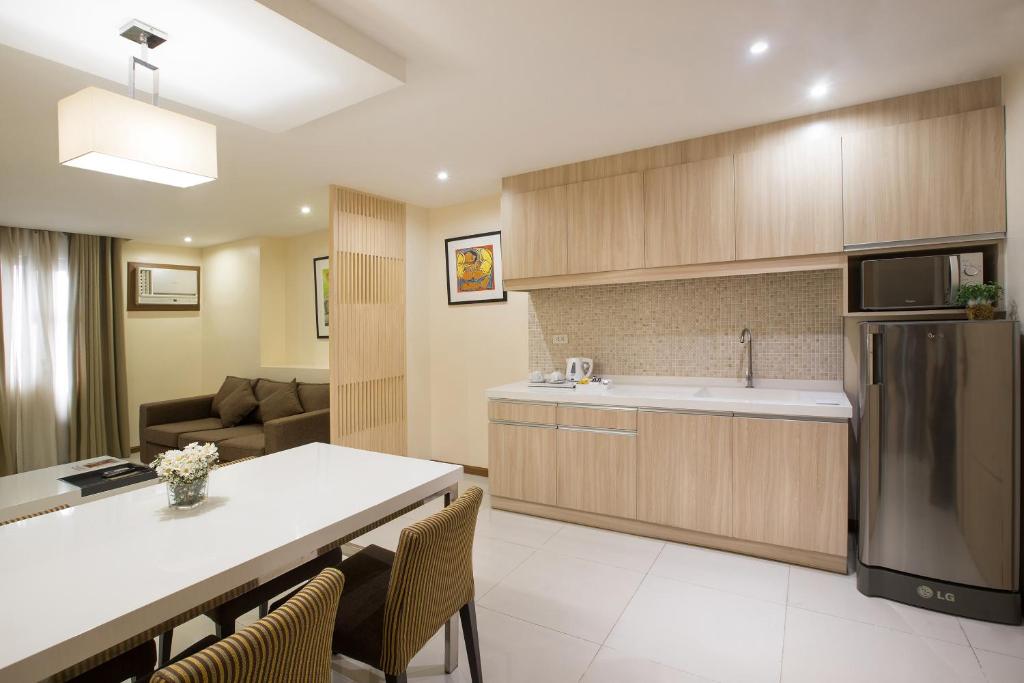 Golden Prince Hotel & Suites in Cebu - See 2023 Prices