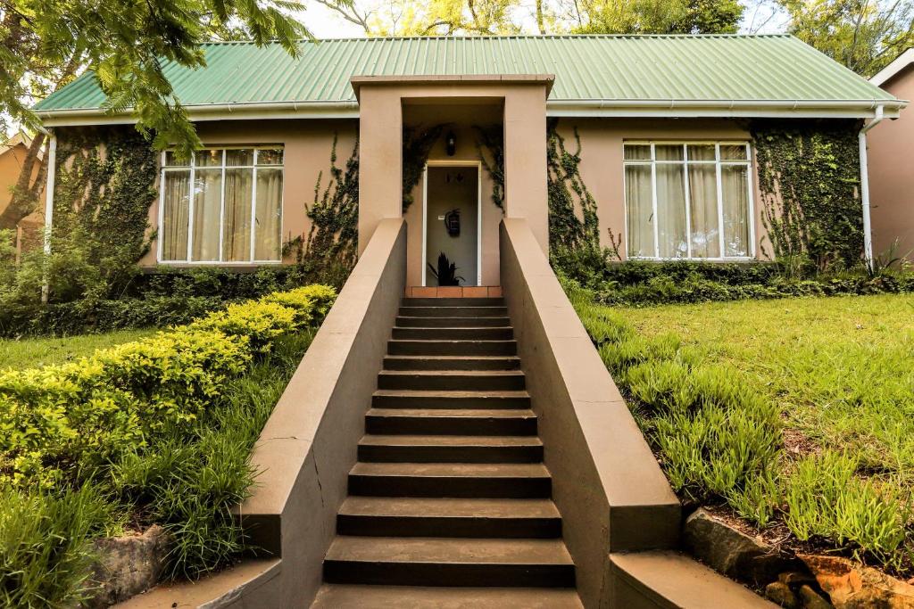 Mantenga Lodge, Lobamba | 2024 Updated Prices, Deals