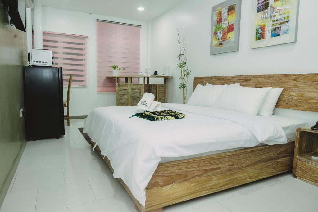 Best Price on THE SERAI COTTAGE DOWNTOWN HOTEL in Kuala Terengganu ...