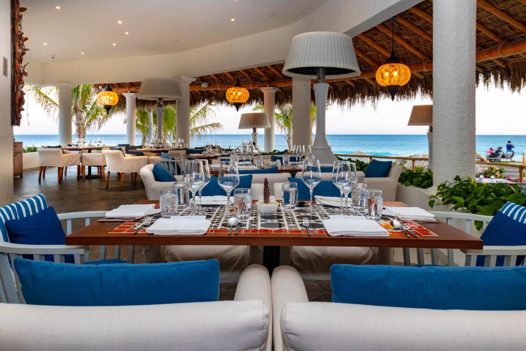 Mar del Cabo by Velas Resorts Hotel (San Jose Del Cabo) - Deals, Photos ...