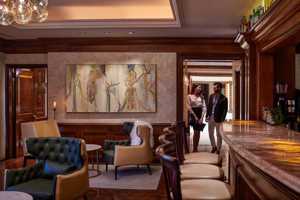 Four Seasons Hotel Cairo at The First Residence, Giza | 2025 Updated ...