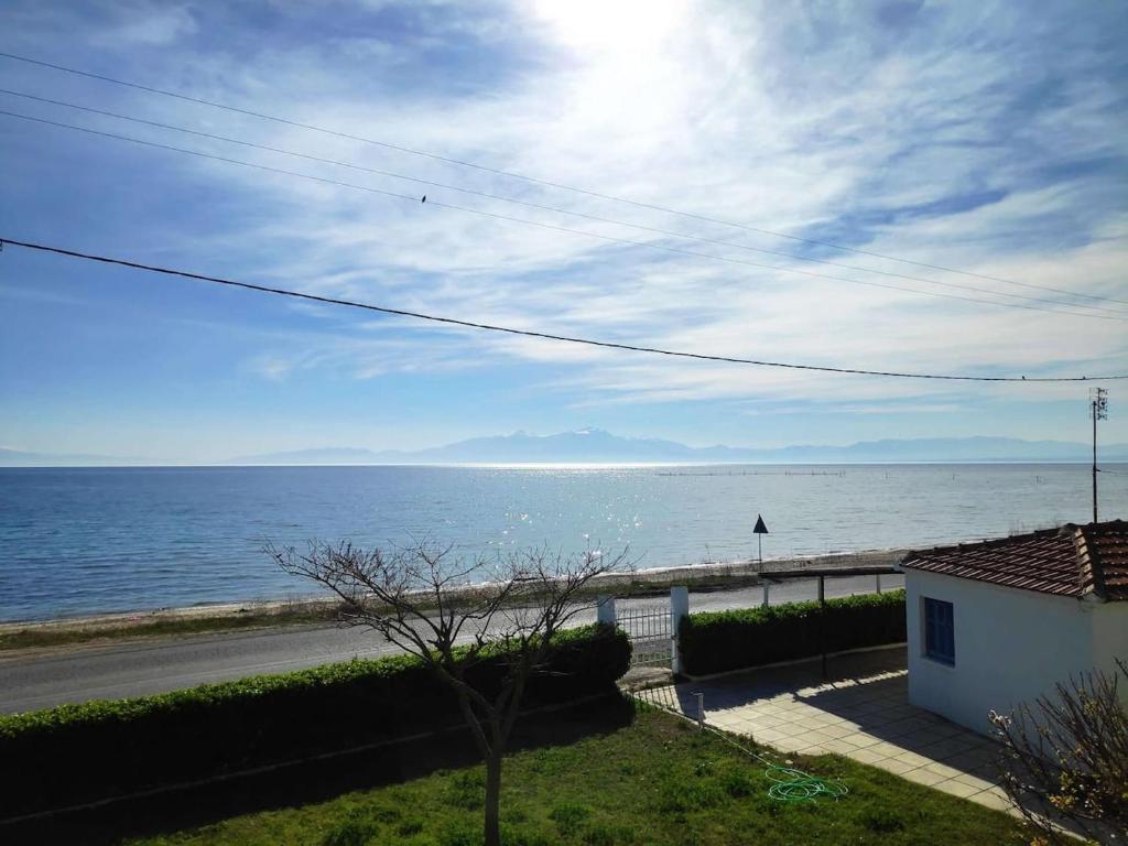 Mini studio apt, Epanomi from €61 - Book Now