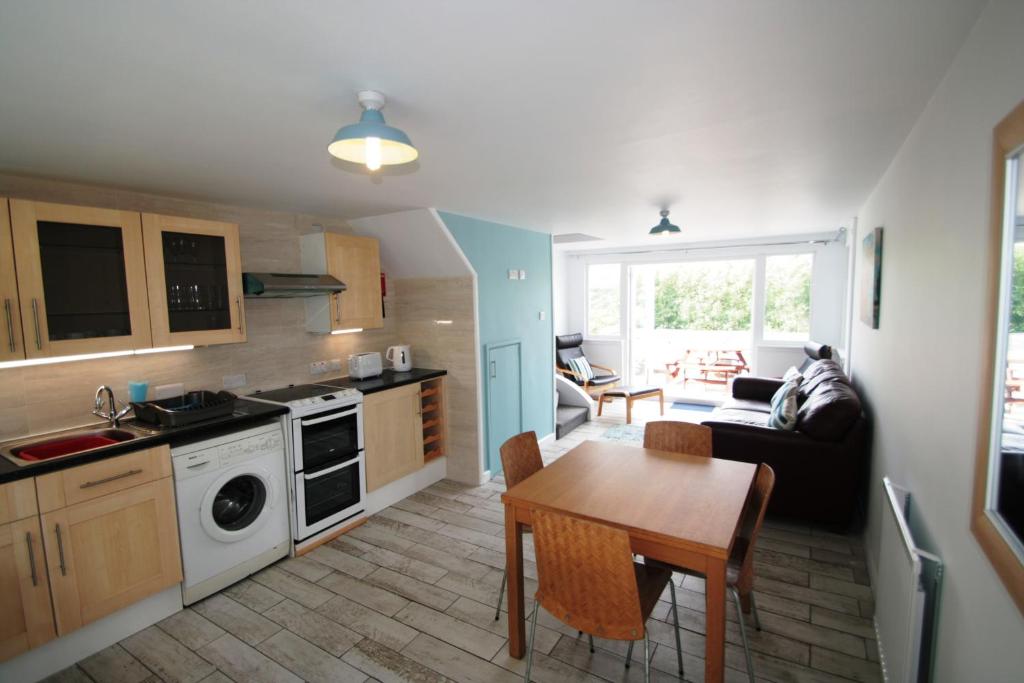 Book Freshwater Bay Holiday Cottages (Lamphey) - 2020 PRICES