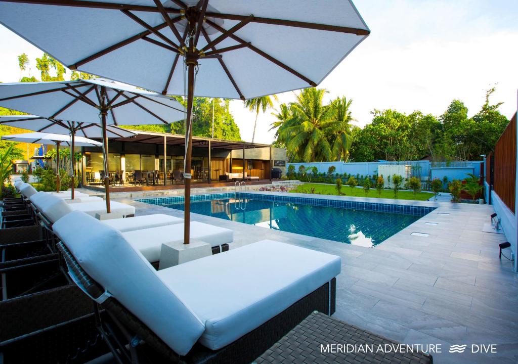 Meridian Adventure Marina Club & Resort | Raja Ampat 2024 UPDATED DEALS ...