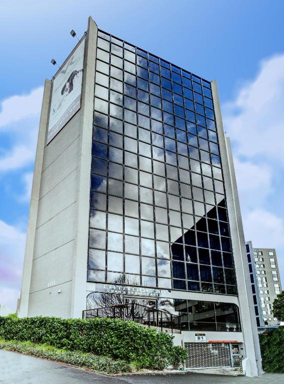 VR Queen Street Hotel & Suites in Auckland - See 2023 Prices