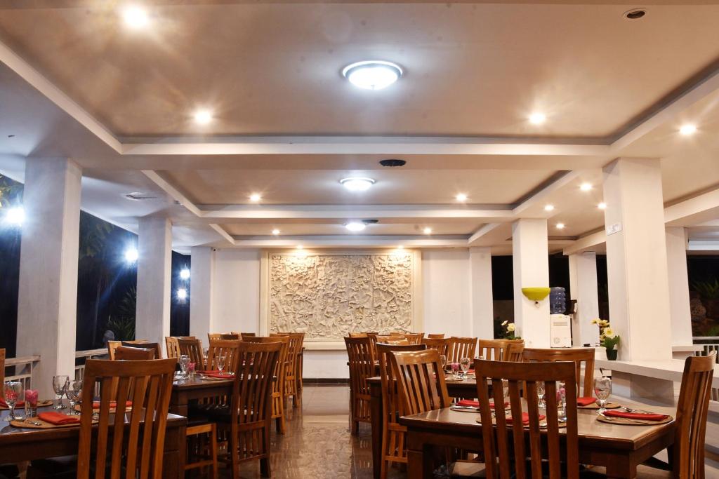Puri Saron Hotel Senggigi, Lombok | 2024 Updated Prices, Deals