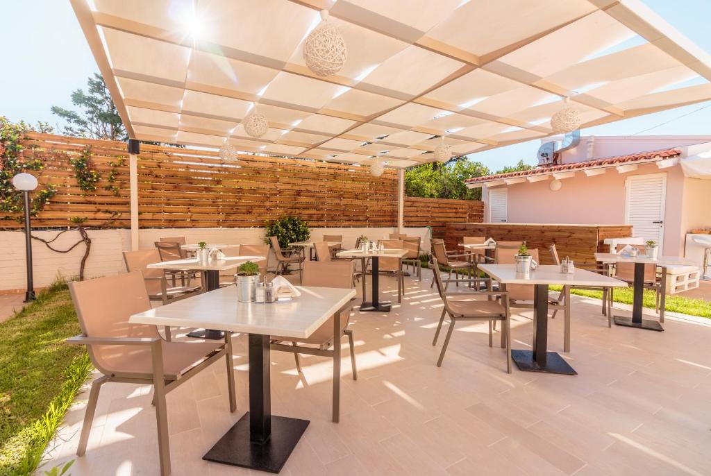 Up to 28% off - Evdokia Αpartments & Dimitra Village, Agia Marina Nea ...
