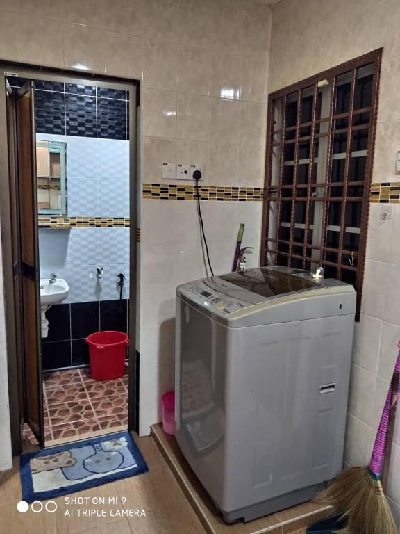 HOMESTAY GOMBAK PERMAI - 2025 Cheaper Prices!