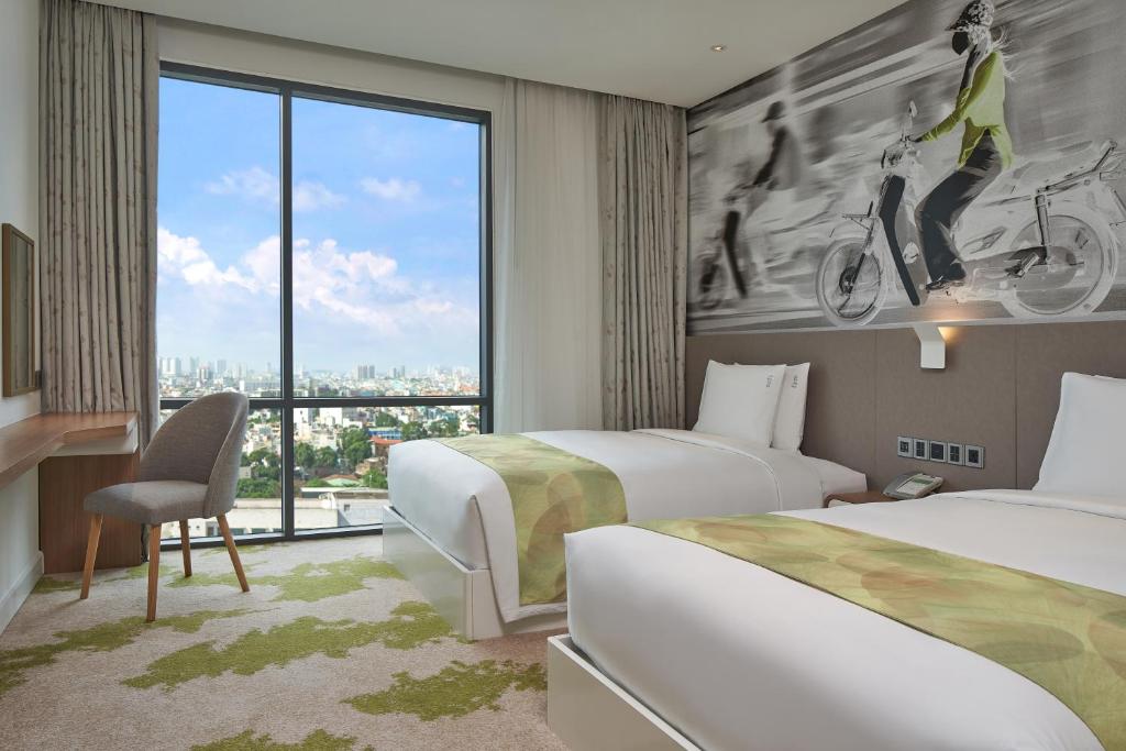Holiday Inn & Suites Saigon Airport Hotel (Ho Chi Minh City) - Deals ...