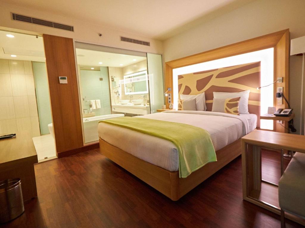 Novotel Chennai OMR - An Accor Brand | Chennai 2020 UPDATED DEALS ₹5619 ...