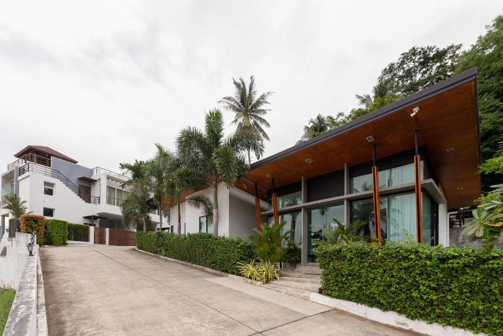 Splendid Sea View Resort, Phuket | 2024 Updated Prices, Deals