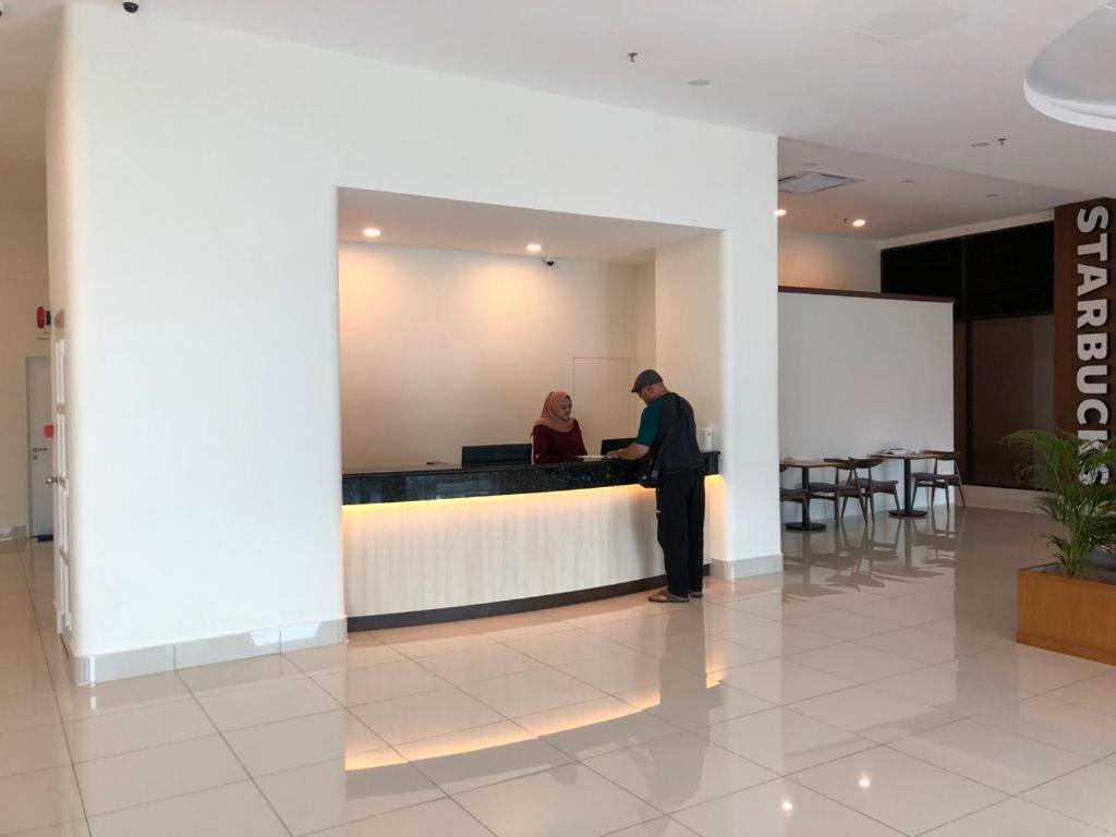 Maple Lodge, Batu Pahat | 2025 Updated Prices, Deals