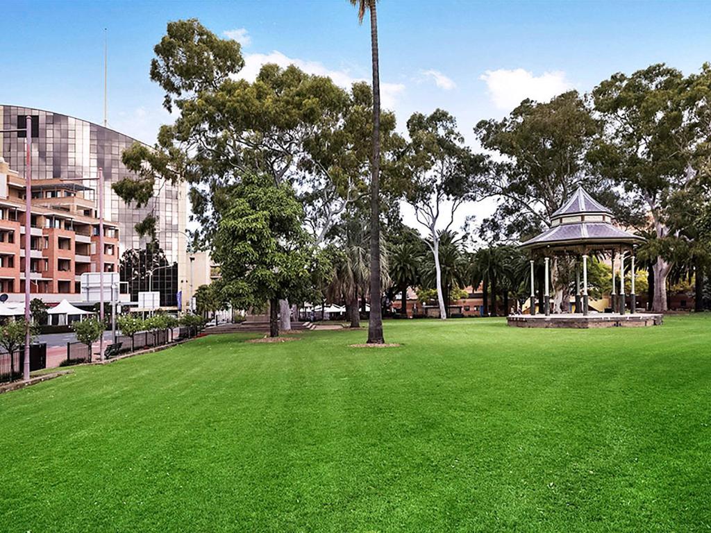 Novotel Sydney Parramatta, Sydney | 2024 Updated Prices, Deals