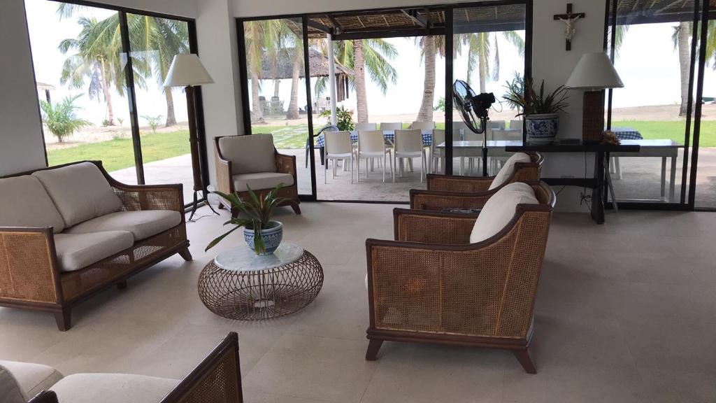 The Resthouse Laiya, Batangas | Best Price Guarantee - Mobile Bookings ...