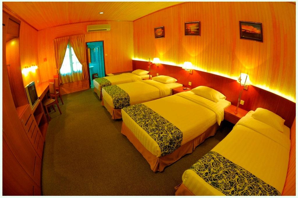 Eastwood Valley Golf & Country Club, Miri | 2024 Updated Prices, Deals