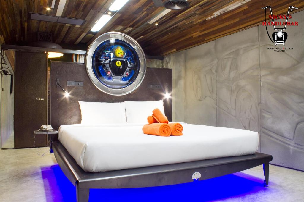 Nicky's Handlebar Hotel, Phuket | 2024 Updated Prices, Deals