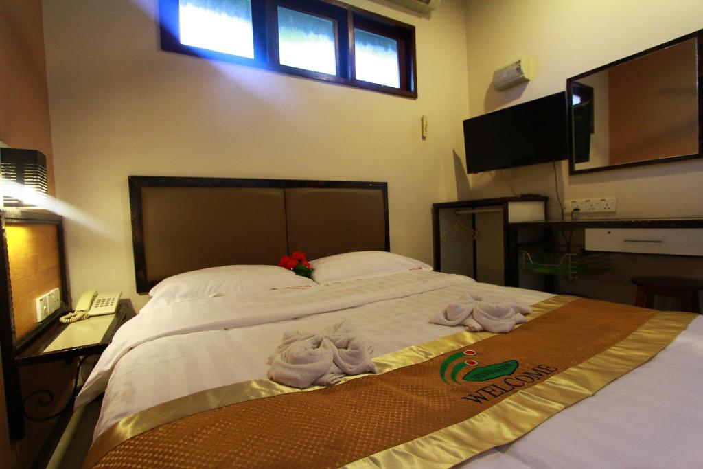 Six Villa Inn, Paka | 2024 Updated Prices, Deals