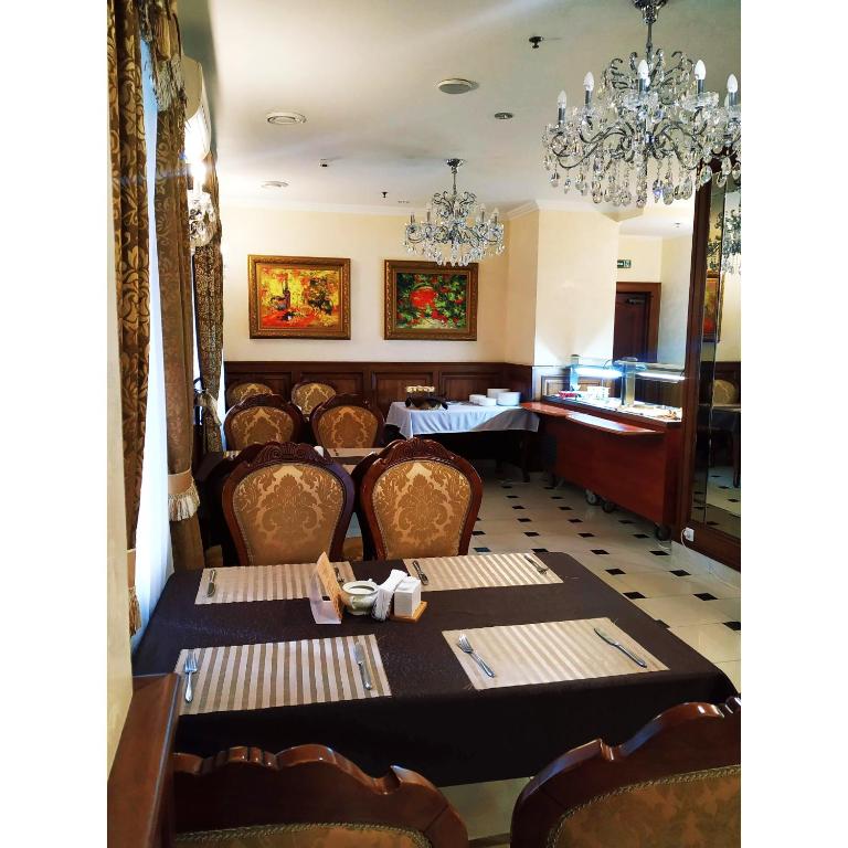 Hotel Ukraine Rivne - 2025 Cheaper Prices!