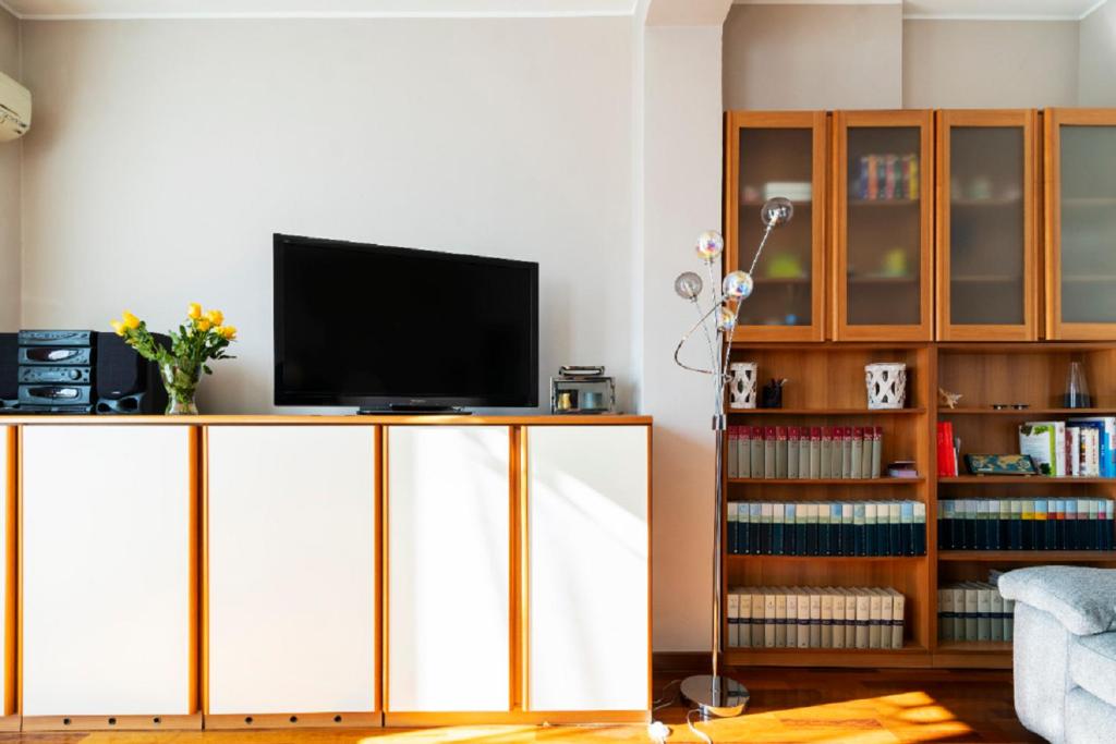 Coni Zugna, Milan, Italy - Photos, Room Rates & Promotions