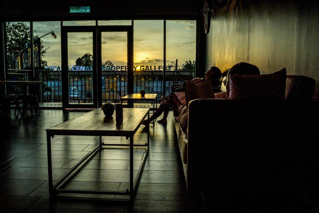 Bed Attitude Hostel Cenang | Langkawi 2024 UPDATED DEALS £8, HD Photos ...