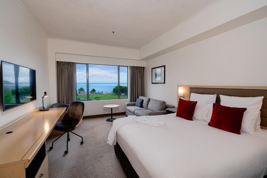 Novotel Rotorua Lakeside, Rotorua | 2024 Updated Prices, Deals