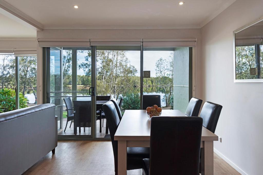 Discovery Parks -Forster Hotel - Deals, Photos & Reviews