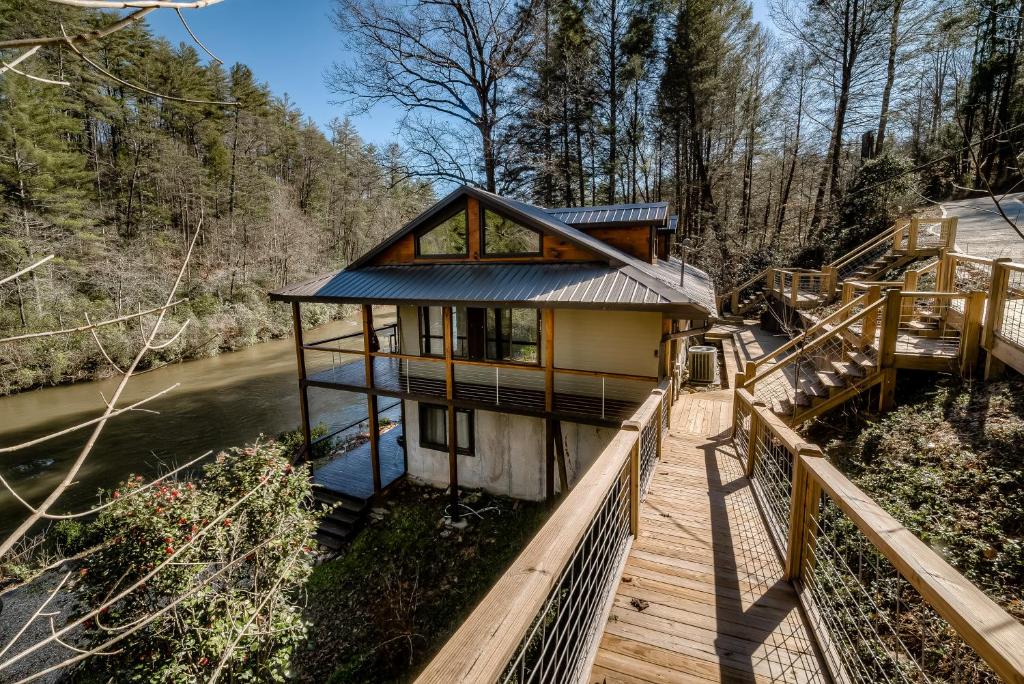 Book Aska Base Camp (Blue Ridge (GA)) - 2020 PRICES