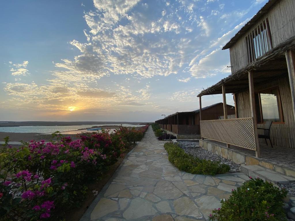 Turtle Beach Resort, Sur | 2024 Updated Prices, Deals