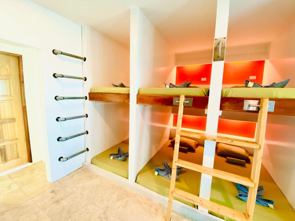 The Escape San Juan Hostel (La Union) - Deals, Photos & Reviews