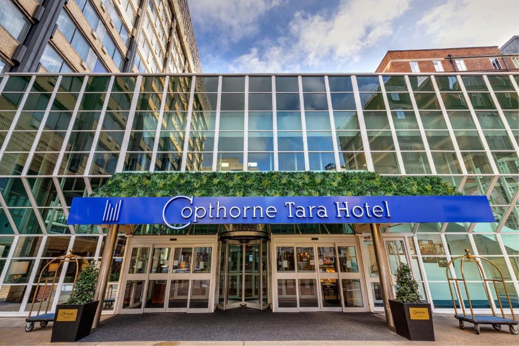 Best Price on Copthorne Tara Hotel London Kensington in London + Reviews!
