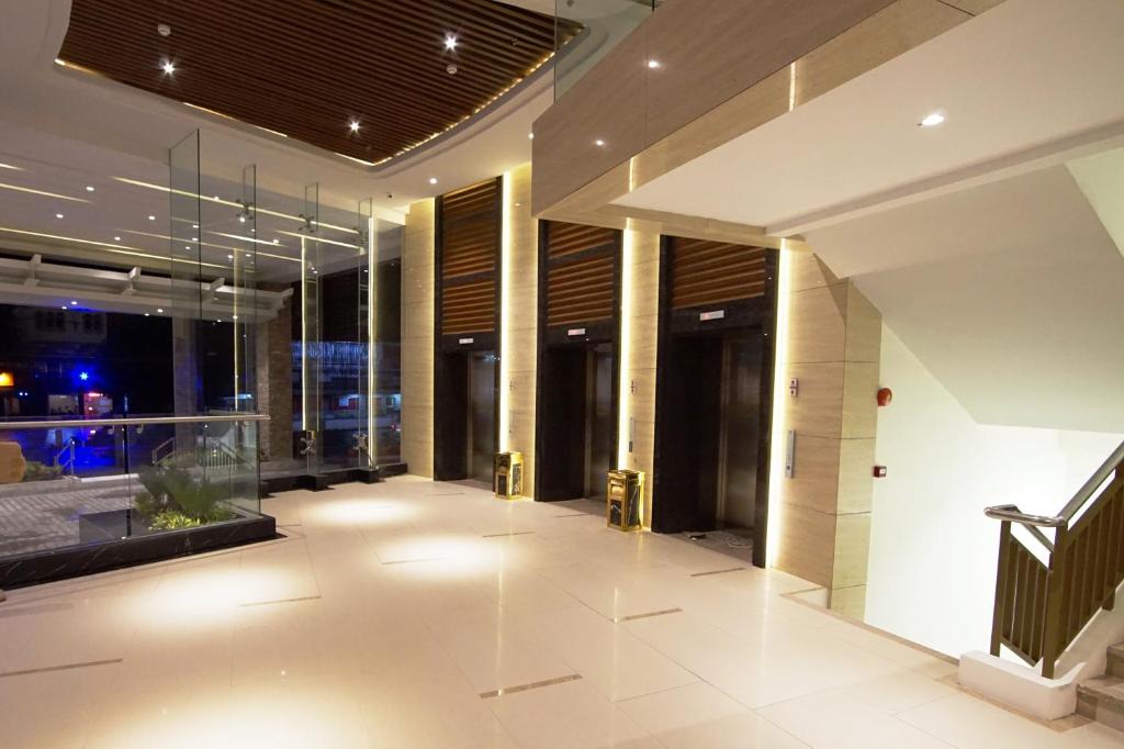 Best Price on Central Park Reef Resort in Subic (Zambales) + Reviews!