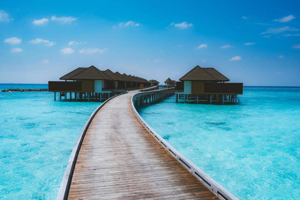VARU by Atmosphere - Premium All Inclusive with Free Transfers Resort ...