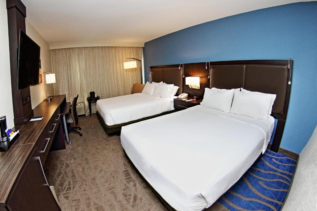 Holiday Inn Mayaguez & Tropical Casino in Mayaguez - 2024 Deals