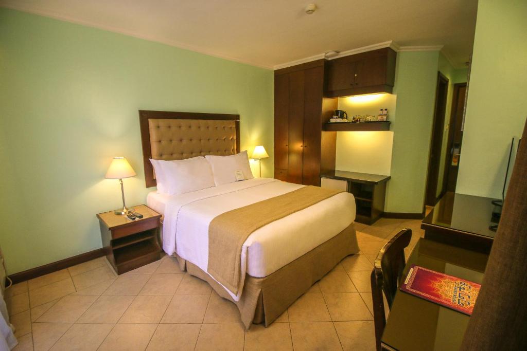 Royal Bellagio Hotel in Manila - See 2023 Prices