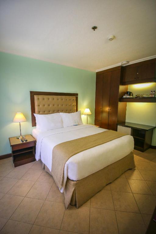Royal Bellagio Hotel, Manila | 2024 Updated Prices, Deals
