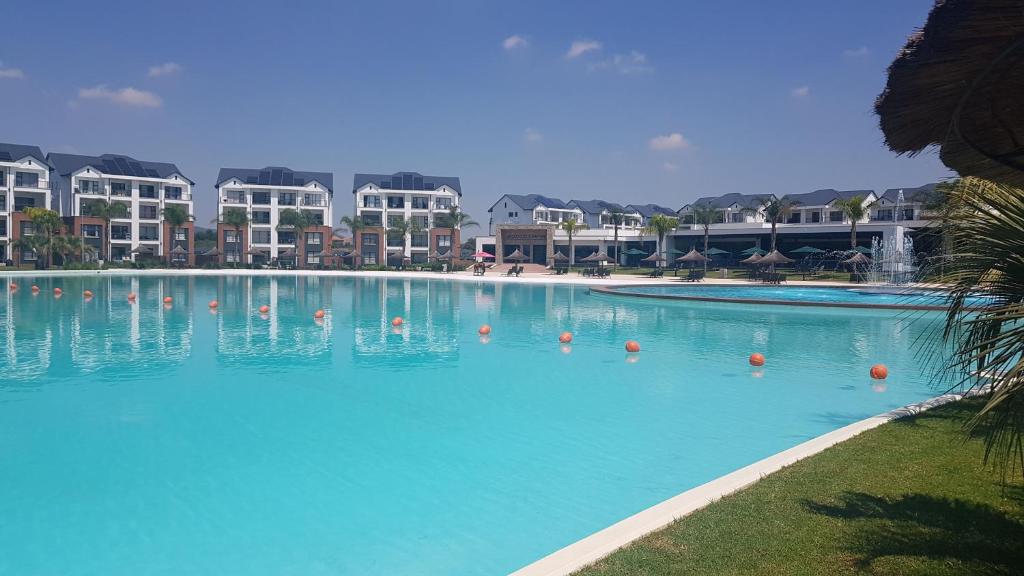 The Blyde Crystal lagoon Entire apartment (Pretoria) - Deals, Photos ...