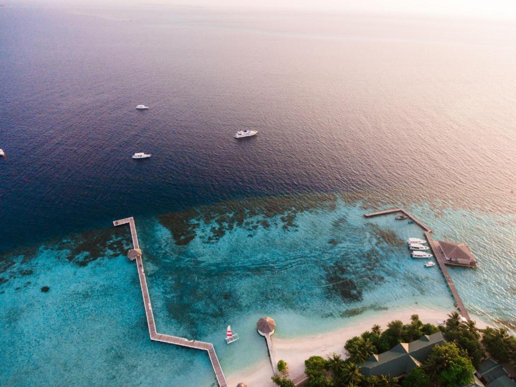 Eriyadu Island Resort, Maldive Islands | 2024 Updated Prices, Deals