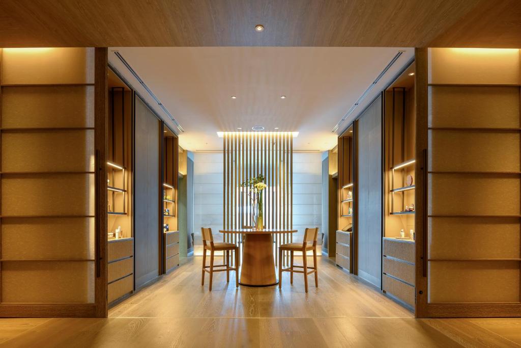 Park Hyatt Niseko Hanazono Hotel - Deals, Photos & Reviews