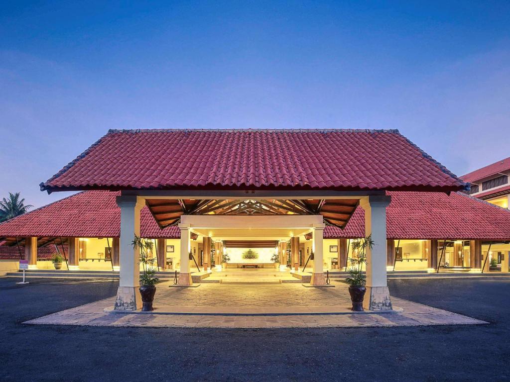 Hotel Manado - Hotel.com.au