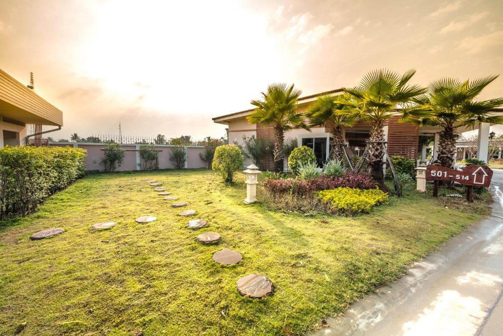 Martina Hotel, Surin | 2025 Updated Prices, Deals