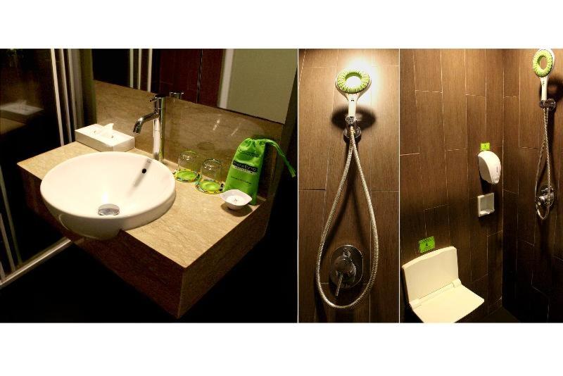 MaxOne Sabang Jakarta, Jakarta | 2024 Updated Prices, Deals