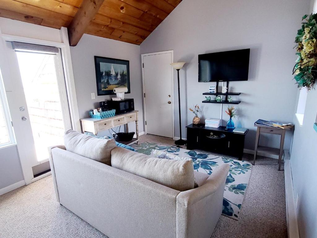 Embarcadero Resort, Newport (OR) | 2024 Updated Prices, Deals