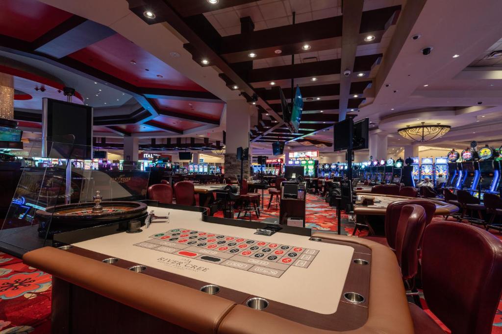 River Cree Resort & Casino, Edmonton (AB) | 2024 Updated Prices, Deals