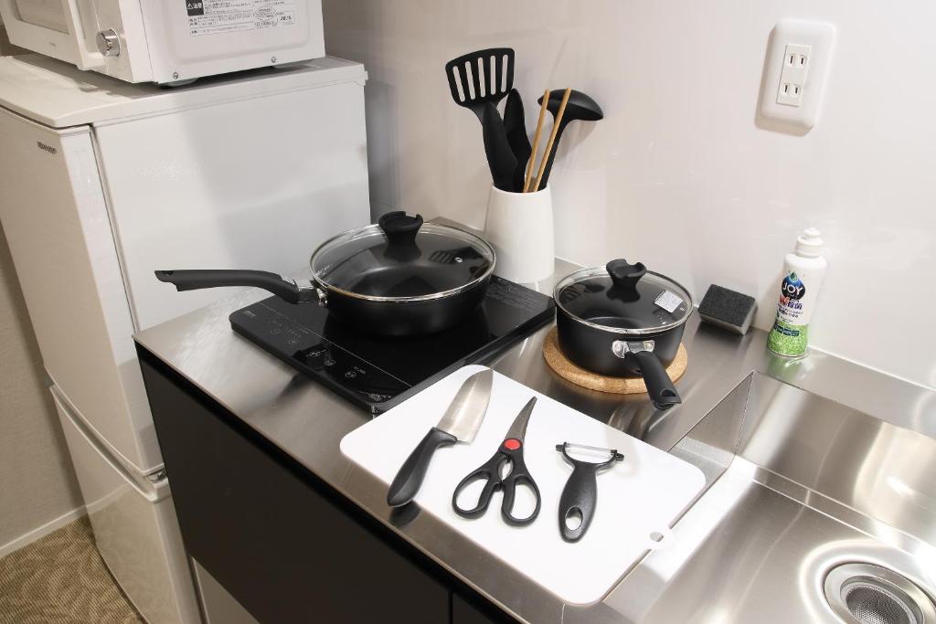 Koti Sopo Universal Bay 2 by Liaison Entire apartment (Osaka) - Deals ...