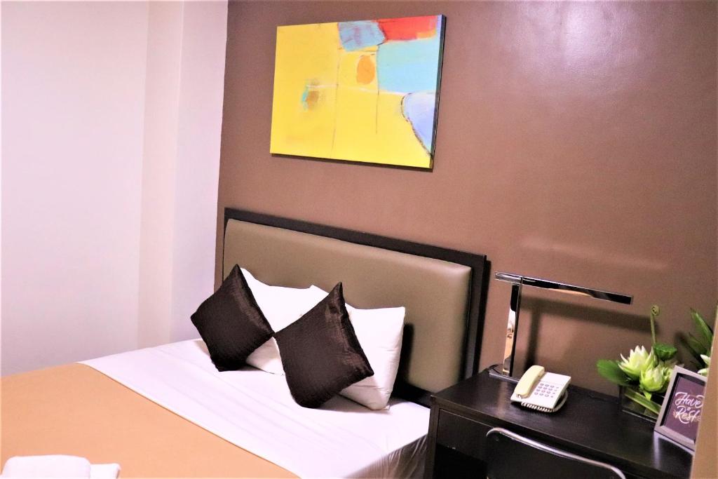 The Studio 18 Residences, Manila | 2024 Updated Prices, Deals