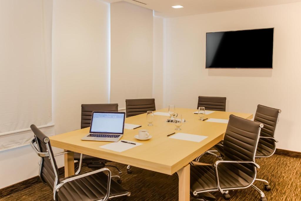 Fiesta Inn Saltillo, Saltillo | 2024 Updated Prices, Deals