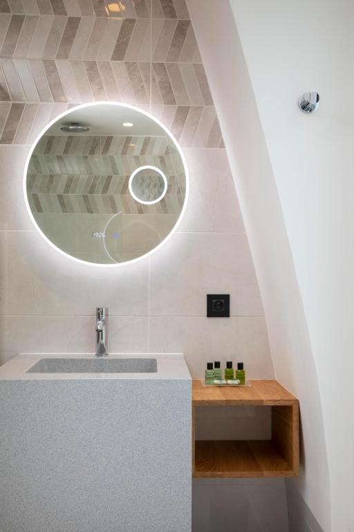 Daunou Opera Hotel, Paris | 2024 Updated Prices, Deals