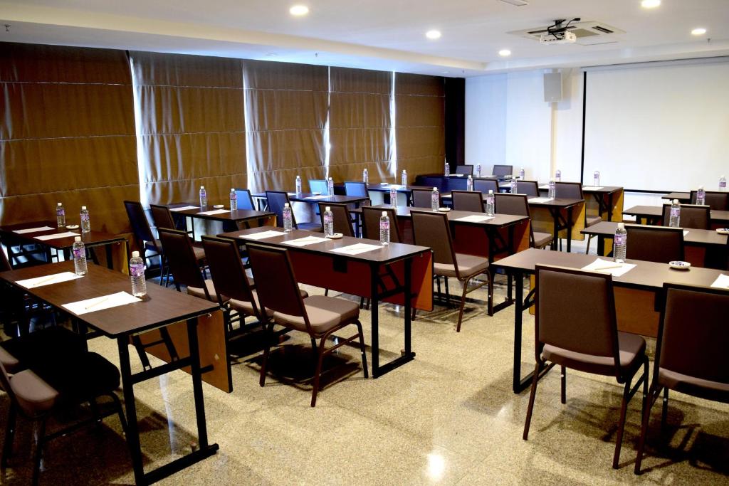Lazenda Hotel, Labuan | 2024 Updated Prices, Deals