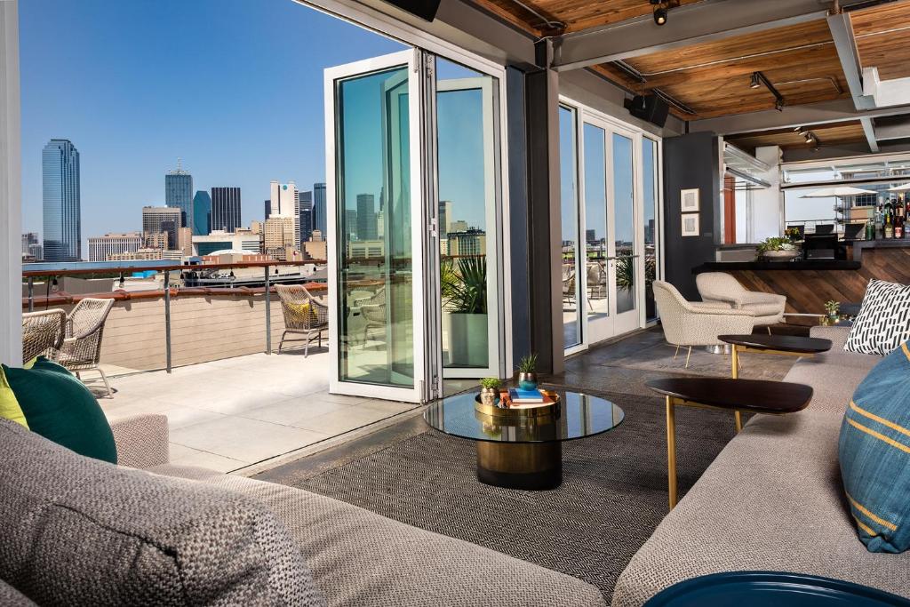 Canvas Hotel Dallas, Dallas (TX) | 2024 Updated Prices, Deals